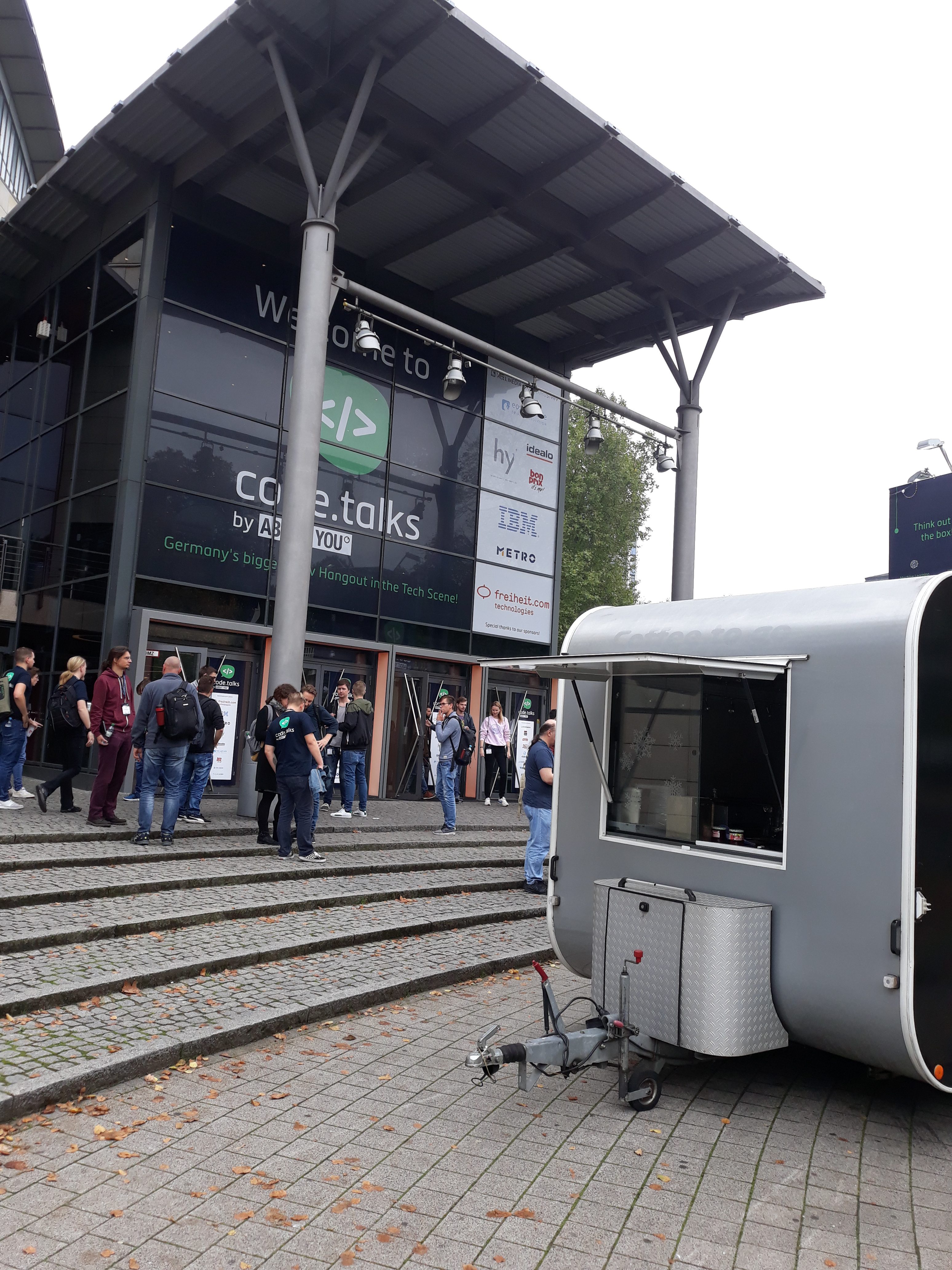 Hotdogmobil-mieten Sie unseren mobilen Bratwurstwagen-Hamburger ...